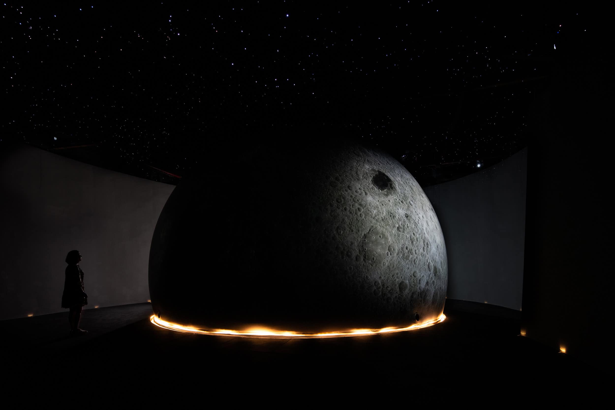 San Cosmos / un planetario MuCi